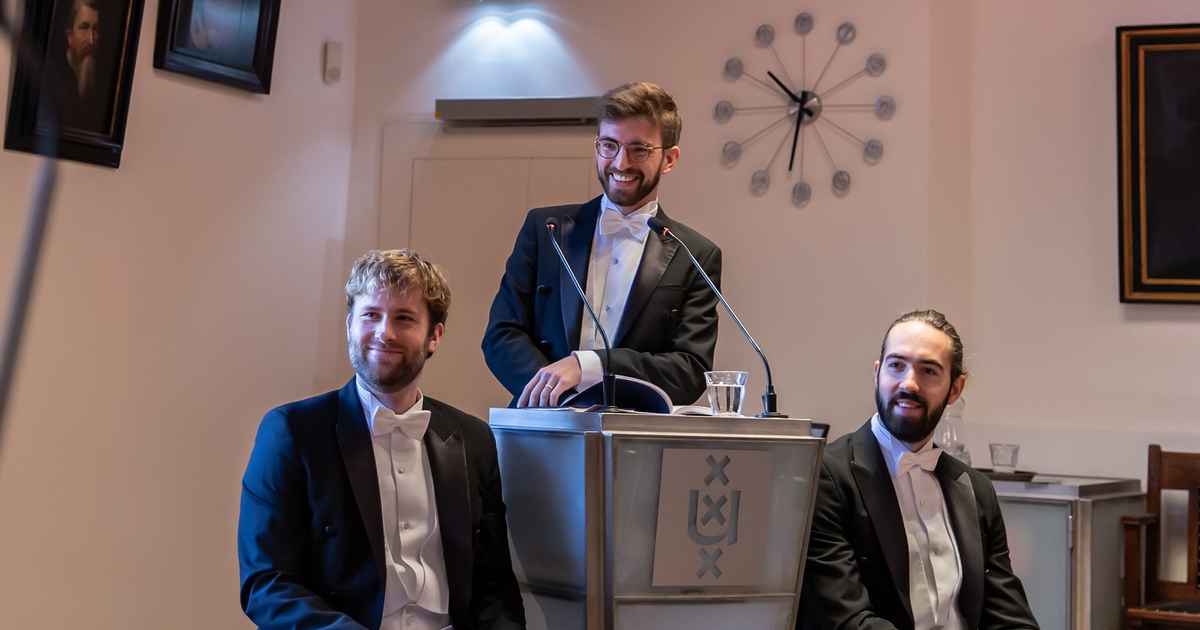 Natuurkunde Proefschrift Prijs voor Hugo Doeleman - IoP - University of ...